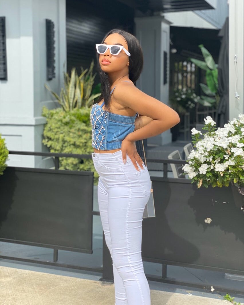 Sparkle – She's A Doll